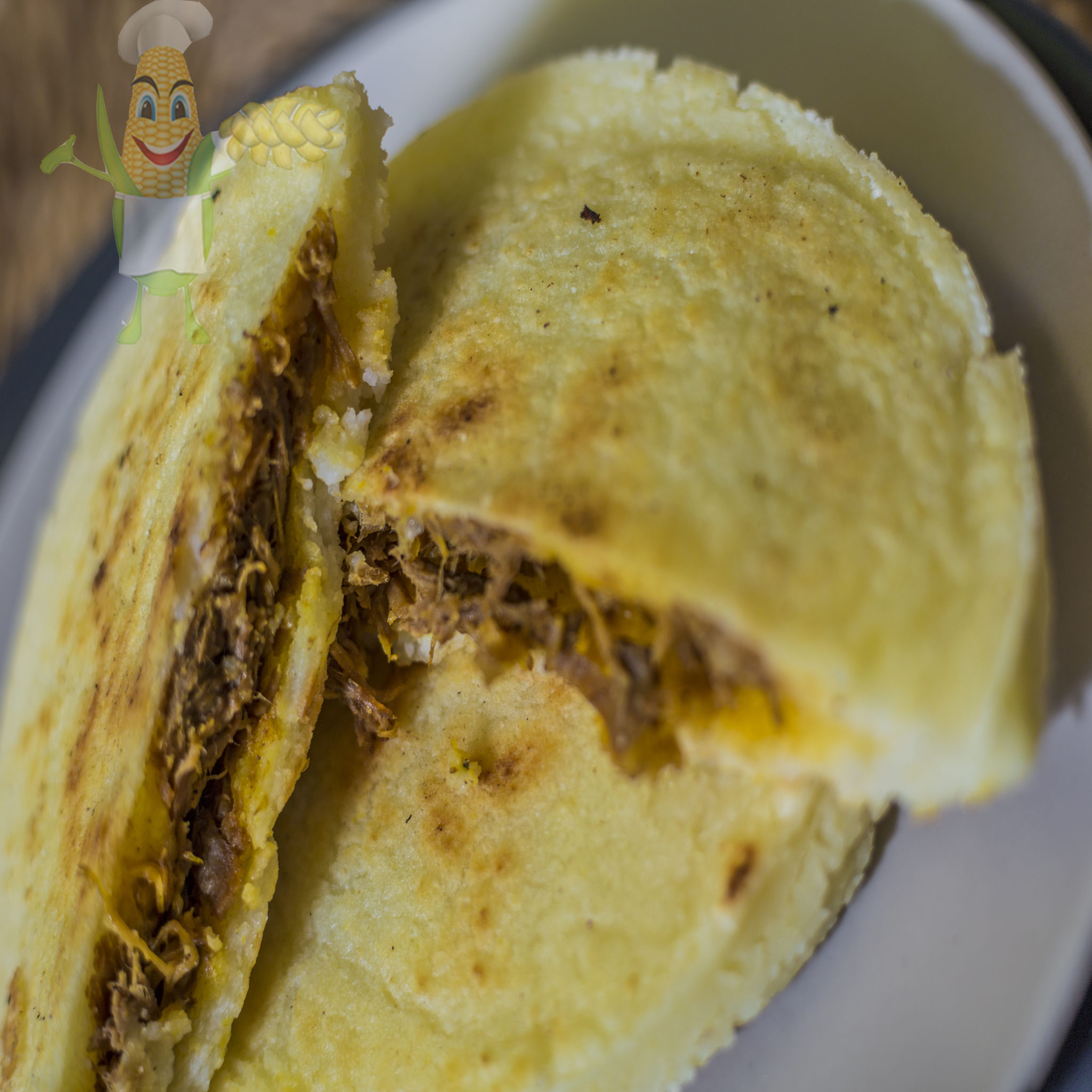 Arepas de Choclo Rellenas de Queso – Happy Corn – Empanadas de maiz
